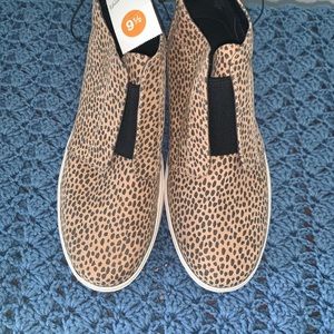 Universal Thread | Shoes | Universal Thread Leopard Print Slip On ...